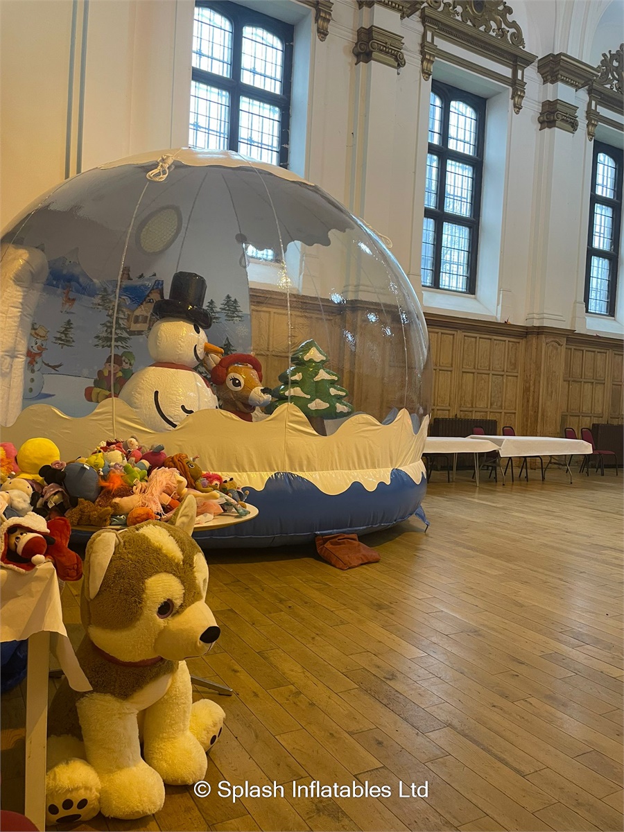 Winter Globe Bounce & Play - Bouncy Castle & Event Equipment Hire in Glasgow, East ...